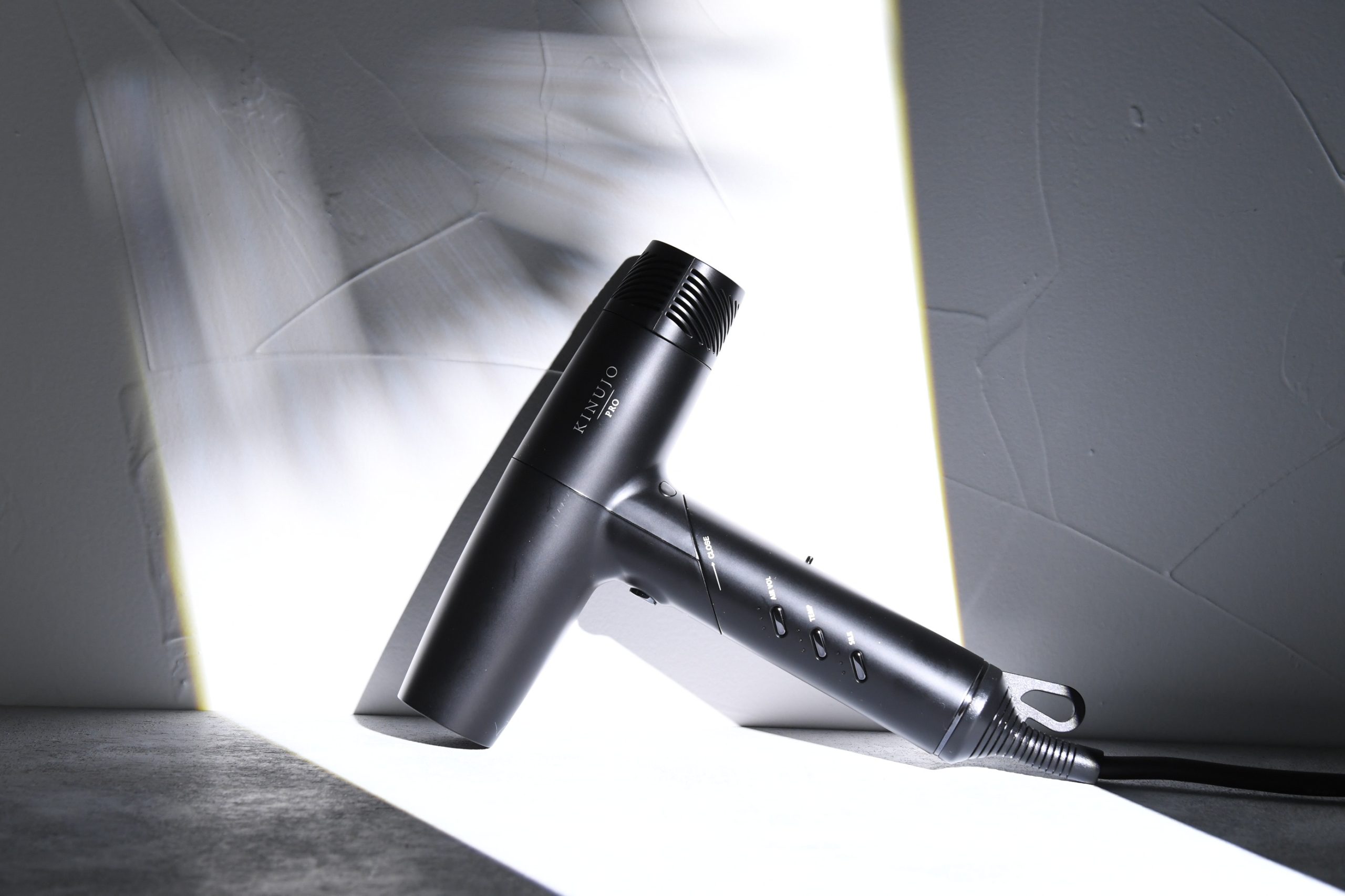 KINUJO PRO ドライヤー【キヌージョプロヘアドライヤー】 | 取扱い商品 | 株式会社LEDEAL | 大阪・関西一円の美容ディーラー